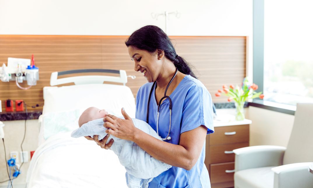 Midwife Assistant Jobs: What Is It?