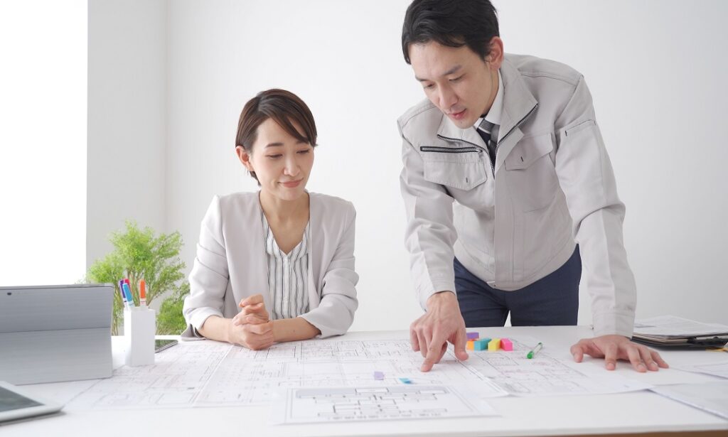 What Does a Surveyor Do? | Unified Course